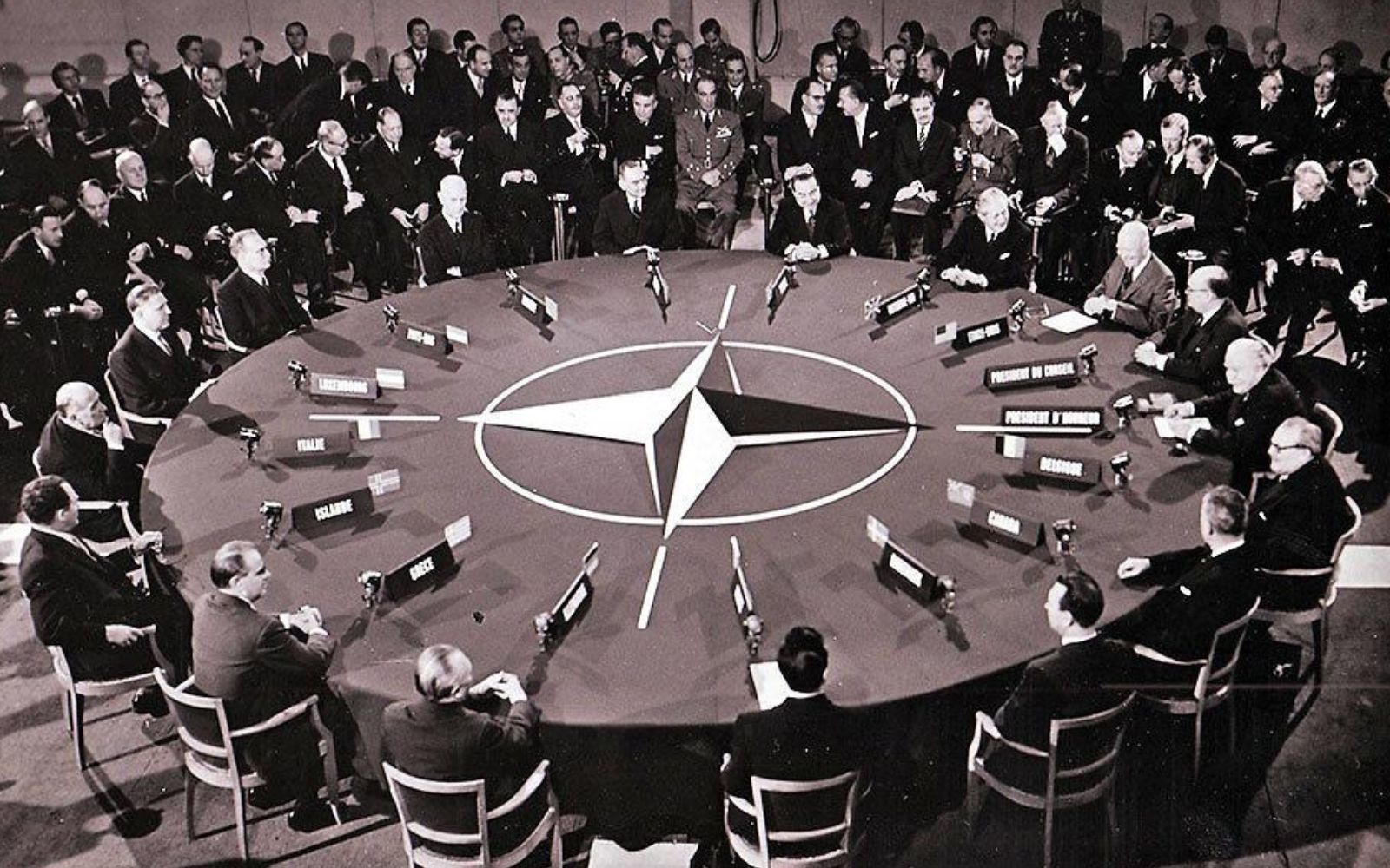 "La scelta atlantica": conferenza sulla NATO e l'Italia del dopoguerra ...